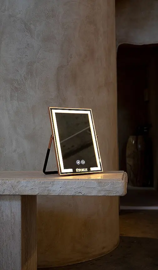 ETOILE COLLECTIVE Glwtrttr Portable Mirror