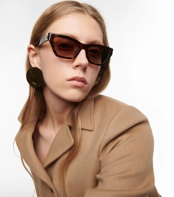 Cartier Signature C Cat-eye Sunglasses