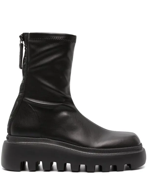 VIC MATIE Saudi Embossed-logo Ankle Boots