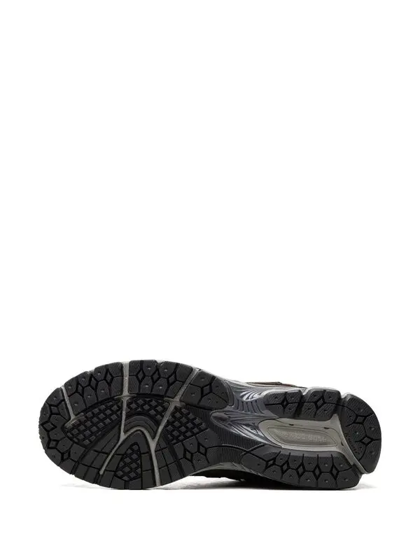 NEW BALANCE 2002r Protection Pack Sneakers - Green