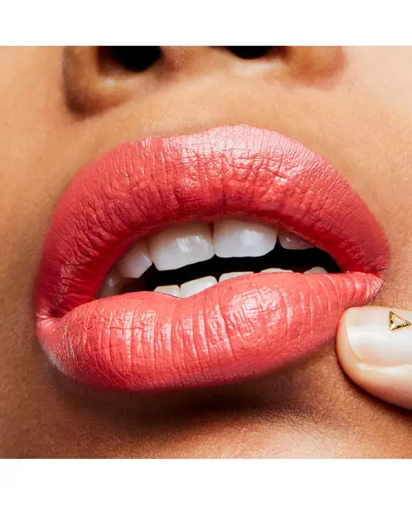 MAC COSMETICS Amplified Lipstick