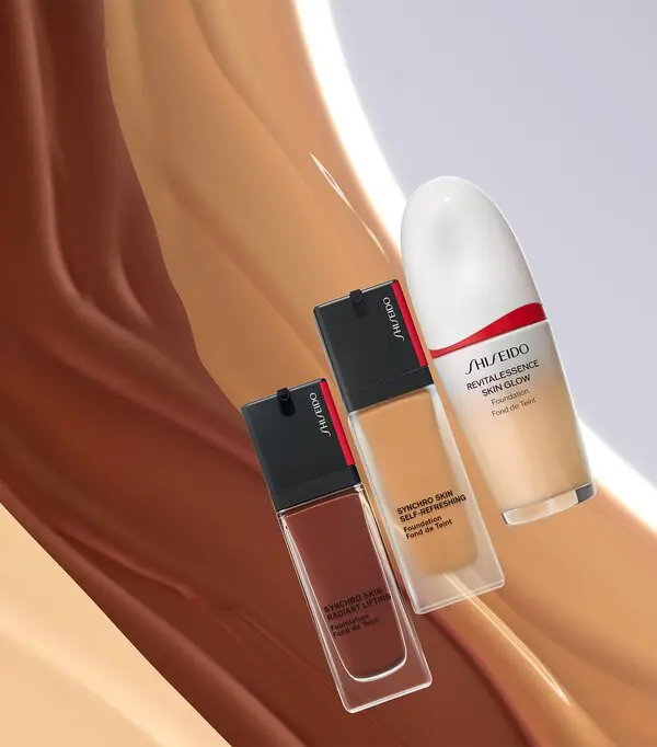 SHISEIDO Revitalessence Skin Glow Foundation Spf 30