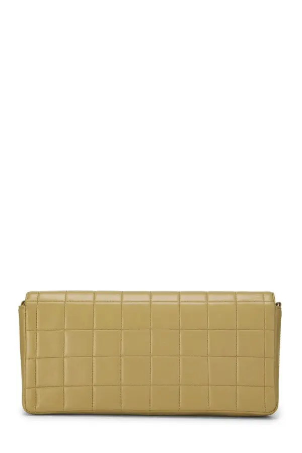 Chanel Lambskin East/west Medium