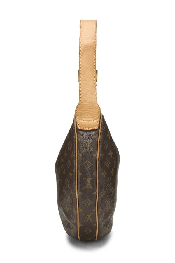 LOUIS VUITTON Monogram Canvas Croissant