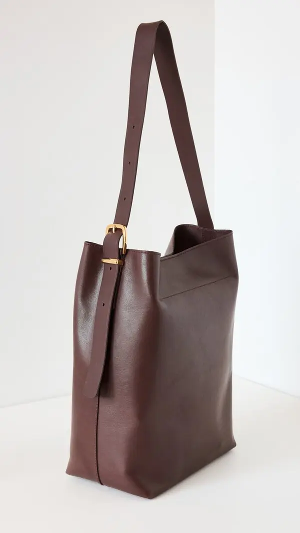 Madewell The Essential Bucket Tote - Chocolate Raisin Leather