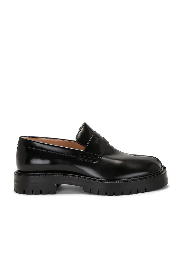 MAISON MARGIELA Tabi County Loafer - Black