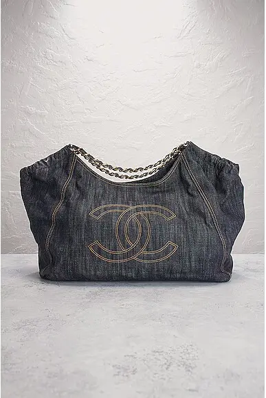 Chanel Coco Cabas Denim Large Hobo Bag In Blue