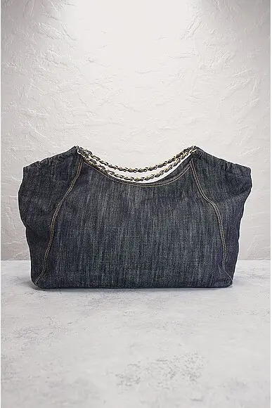 Chanel Coco Cabas Denim Large Hobo Bag In Blue