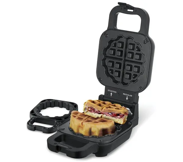 SALTON Stuffed Belgian Waffle Maker