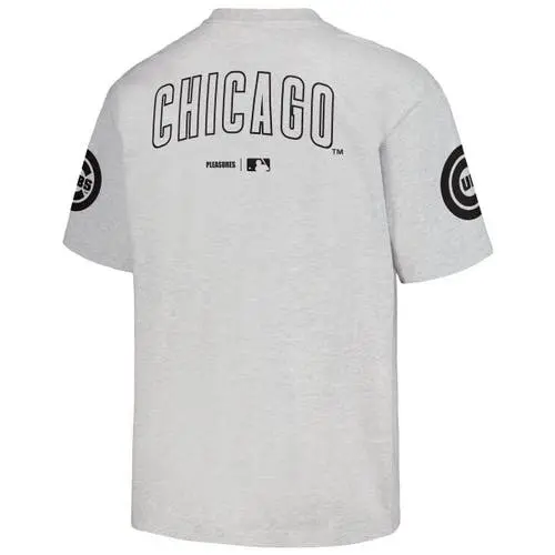 PLEASURES Chicago Cubs Team T-shirt