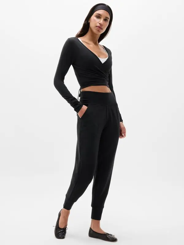Athleta Coaster Luxe High Rise Jogger - Black