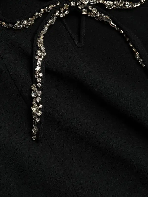 Cinq À Sept Adele Embellished Bow Gown - Black