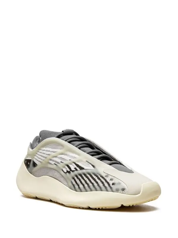 ADIDAS X YEEZY Yeezy 700 V3 Fade Salt Sneakers - Grey