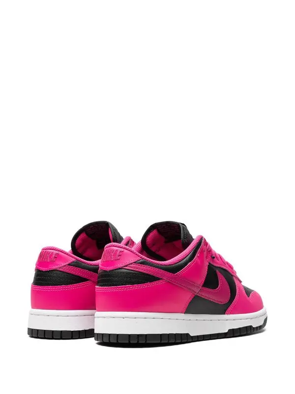 Nike Dunk Low Sneakers - Pink