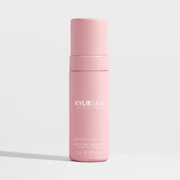 KYLIE COSMETICS Foaming Face Wash - One-color