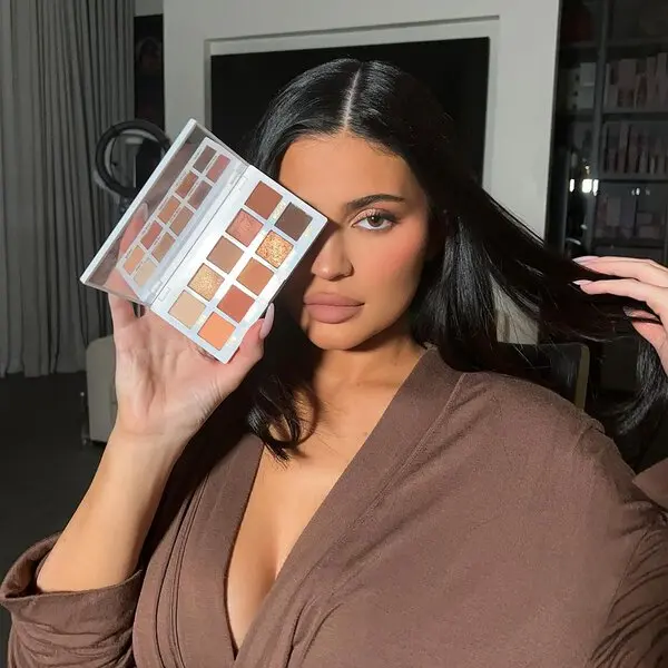 KYLIE COSMETICS The Bronze Palette