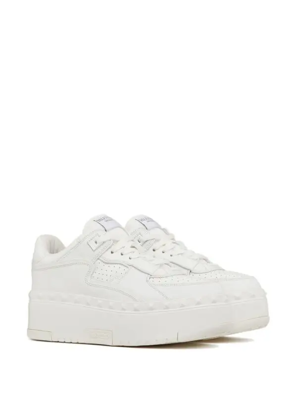 Valentino Garavani Freedots Xl Leather Sneakers - White