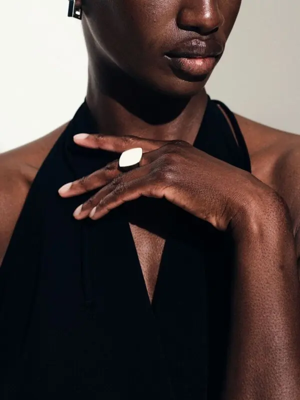 Tom Wood Umi Signet Ring - Silver