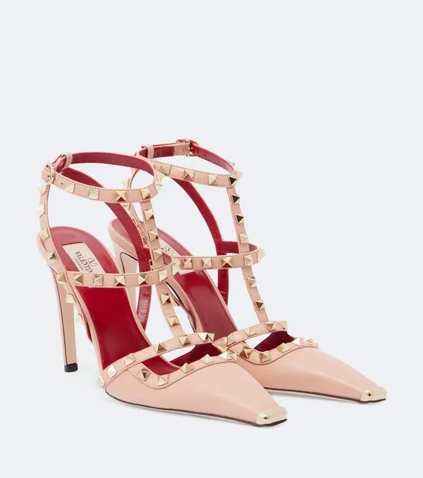 Valentino Garavani Rockstud Leather Pumps - Pink