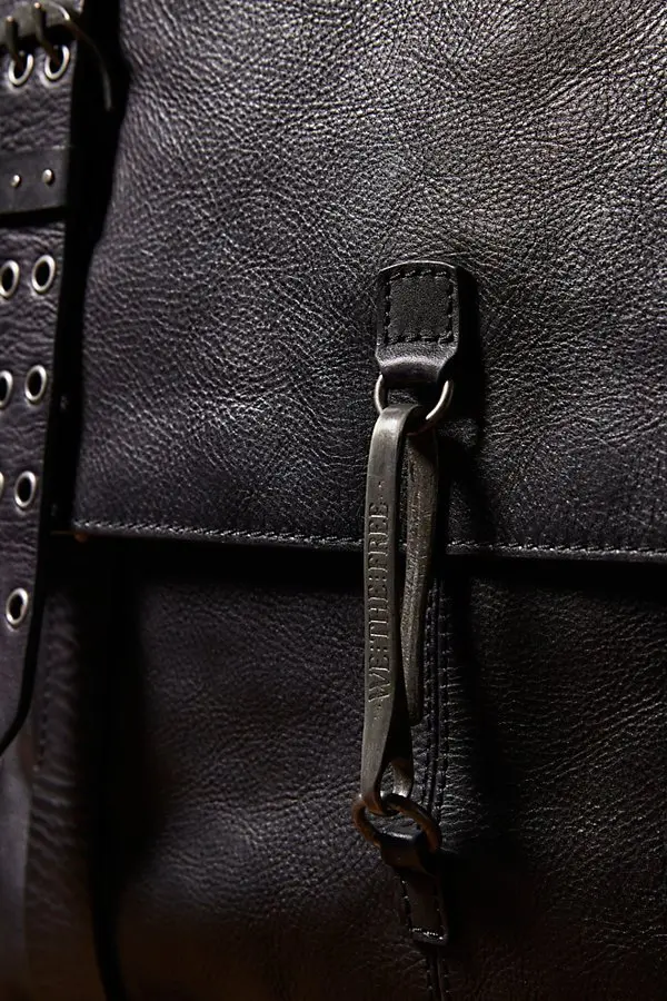 Free People We The Free Barton Messenger Bag In Black - 30  display picture 3