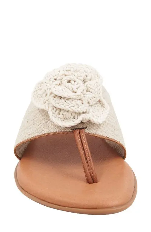 Andre Assous Nara Sandal - Beige Linen