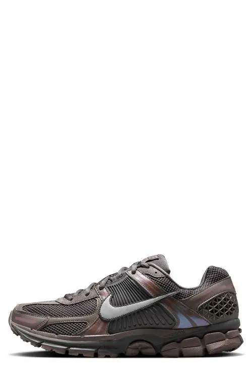 Nike Zoom Vomero Sneakers - Cave Stone/ Metallic Silver