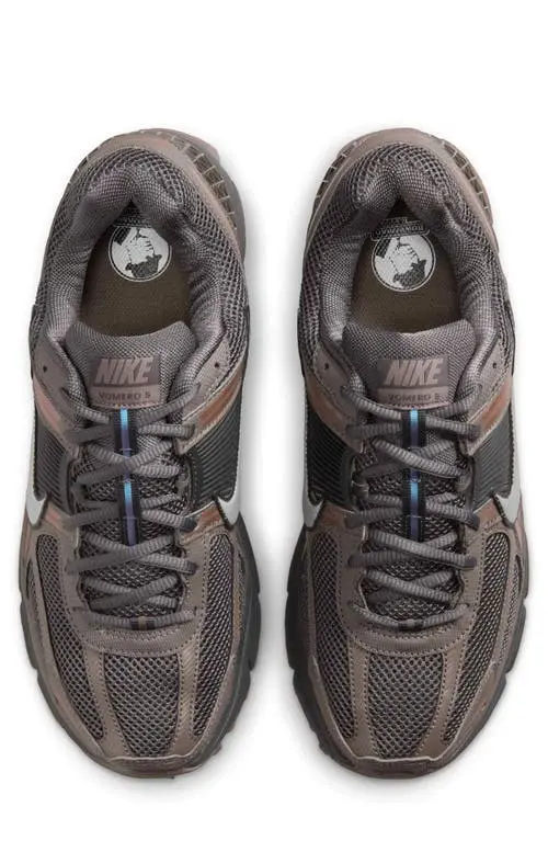 Nike Zoom Vomero Sneakers - Cave Stone/ Metallic Silver