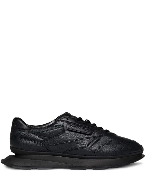 REEBOK Classic Leather Sneakers - Black