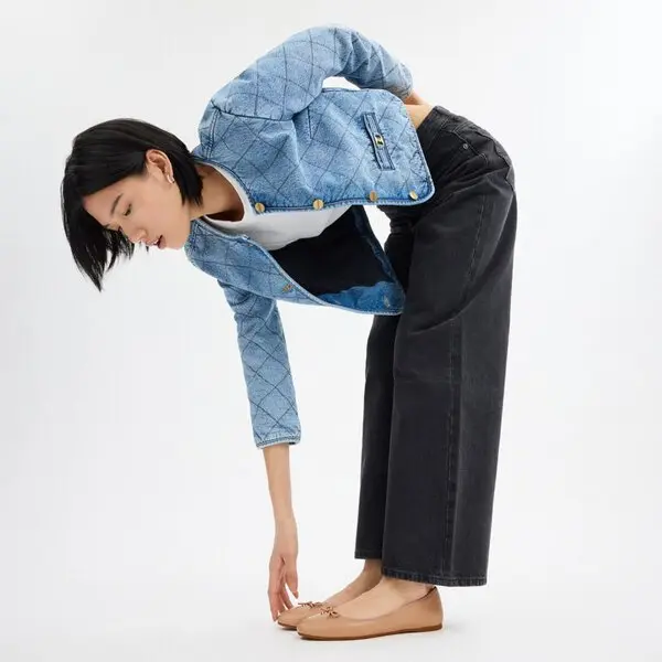 COACH Abigail Flat