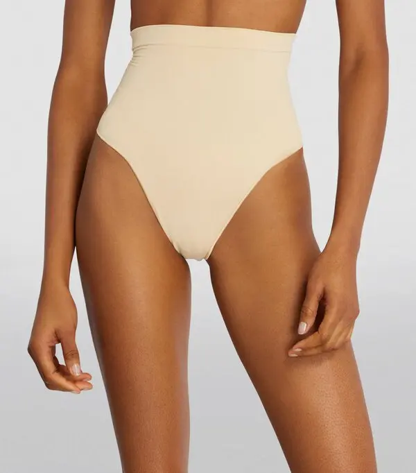 SKIMS Seamless Sculpt High-waist Thong