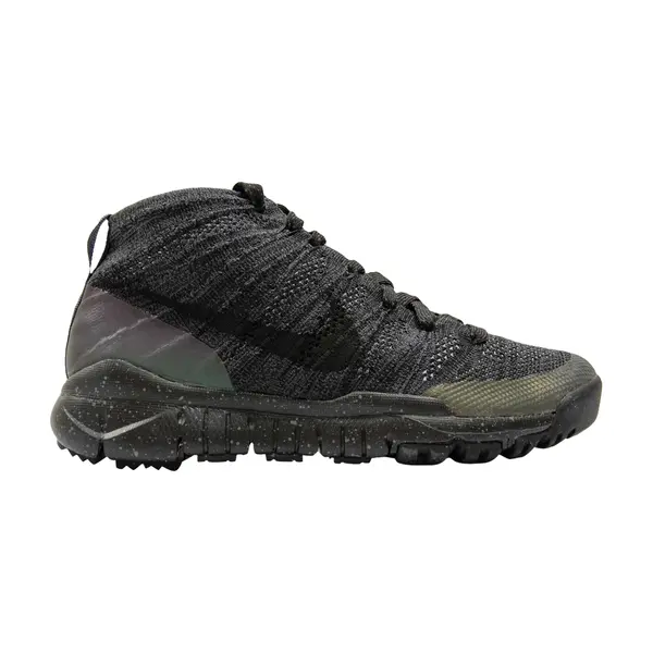 Nike Flyknit Trainer Chukka Sneakers