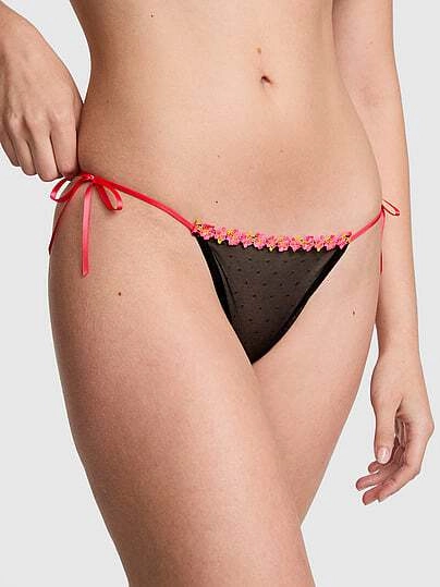 Pink Wink™ V-string Panty - Black
