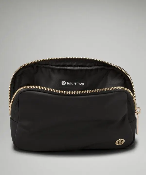 black gold belt bag lululemon All Night Festival Micro (Black/Gold): Handbags Everywhere Belt Bag Large 2L