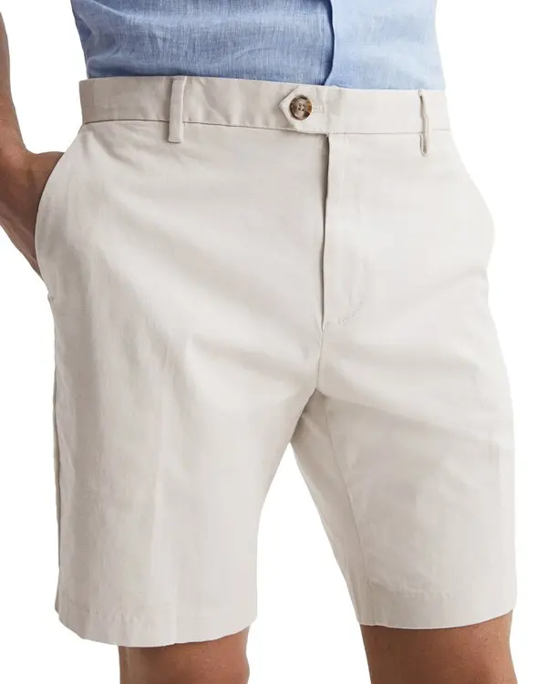 REISS Wicket Modern Fit Chino Shorts - Chalk