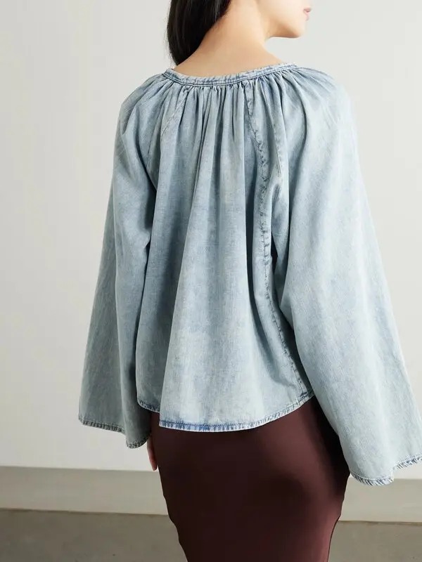 FRAME Gathered Cotton And Linen-blend Chambray Blouse - Blue