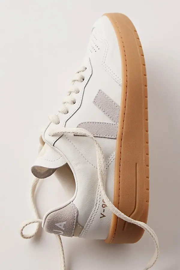 VEJA V-90 Sneakers - Extra White/light Grey