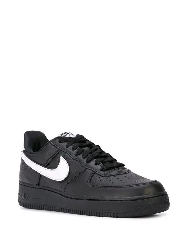 Nike Force 1 Sneakers