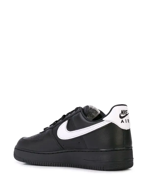 Nike Force 1 Sneakers