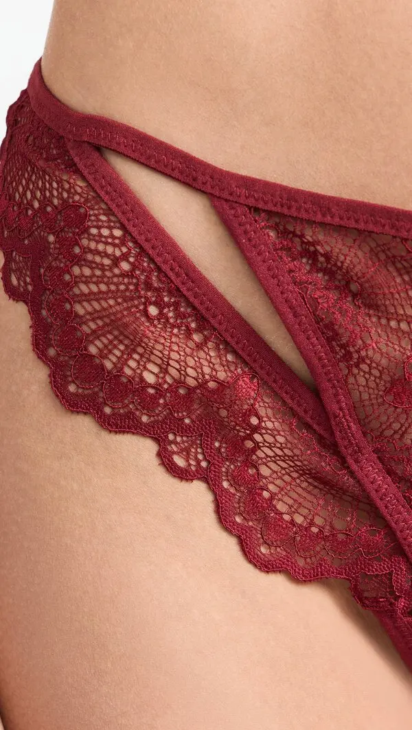 THISTLE AND SPIRE Kane Cutout Thong - Ruby