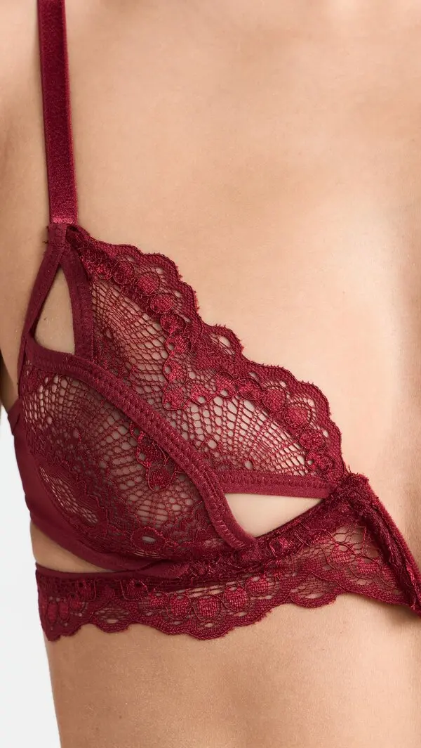 THISTLE AND SPIRE Kane V Wire Bra - Ruby