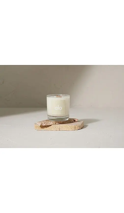 Alo Yoga Love 8oz Candle