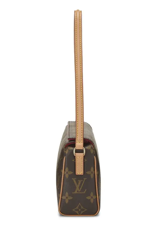 LOUIS VUITTON Monogram Canvas Recital