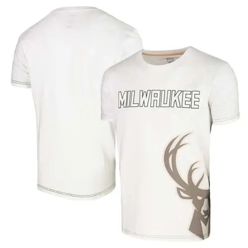 STADIUM ESSENTIALS Milwaukee Bucks Scoreboard T-shirt