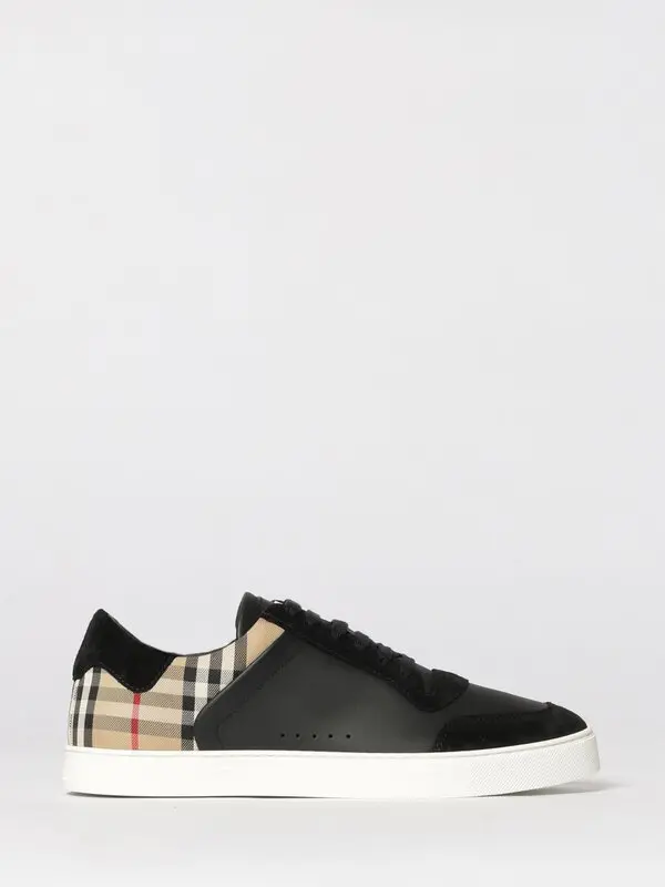 Burberry Low Top Sneakers - Black