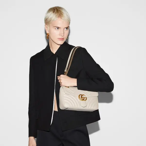 Gucci Gg Marmont Medium Shoulder Bag