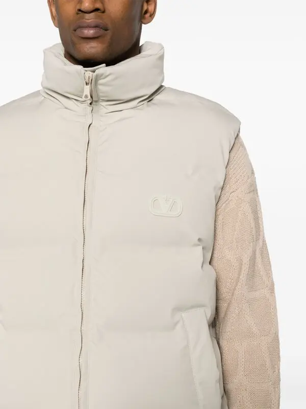 Valentino Garavani Maxi Vlogo Down Gilet