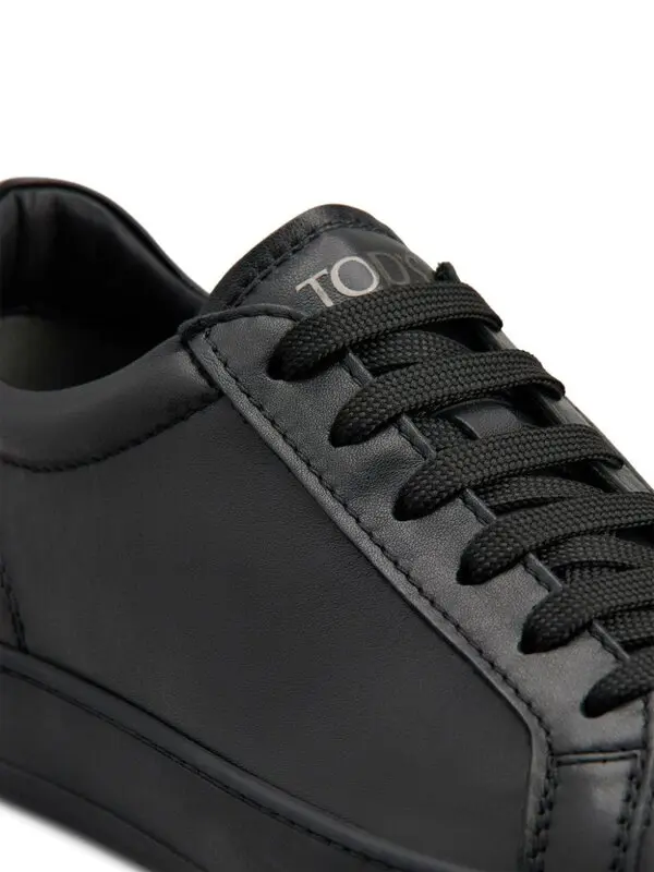 TOD'S Low-top Leather Sneakers