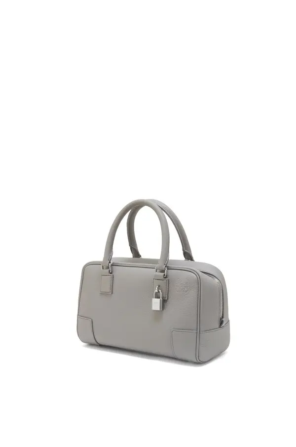 Loewe Amazona 23 Bag In Soft Grained Calfskin