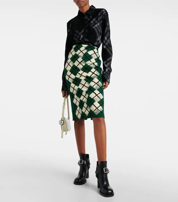 Burberry Stirrup Leather Ankle Boots