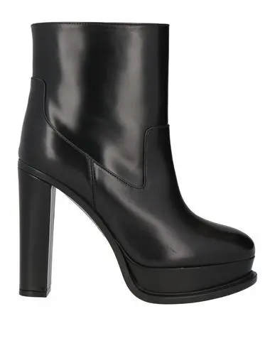 Alexander McQueen Leather Ankle Boots